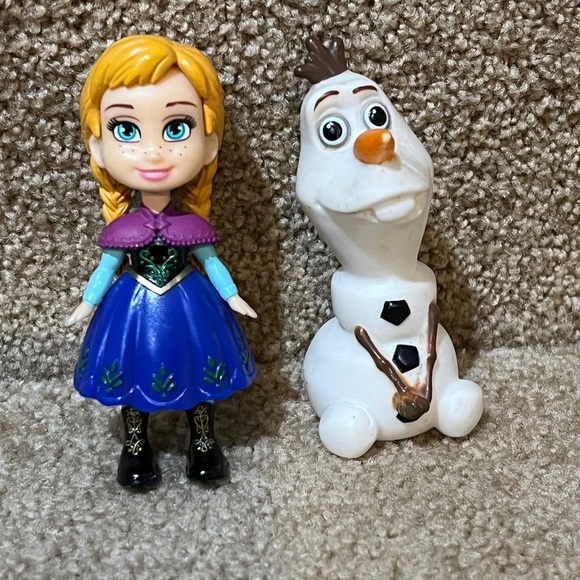 Disney | Toys | Disney Frozen Princess Anna Olaf Snowman 3 Figure Set ...
